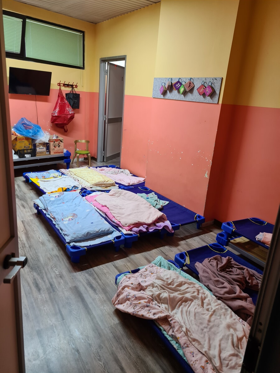 Prato, scoperto e sequestrato un asilo nido abusivo - Italia 7