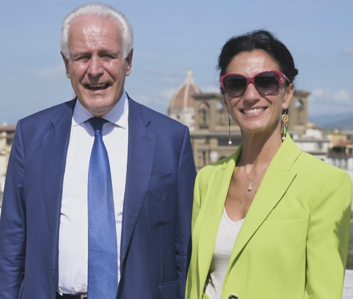 Patente ritirata all'assessora Cristina Manetti, il Ministero ...